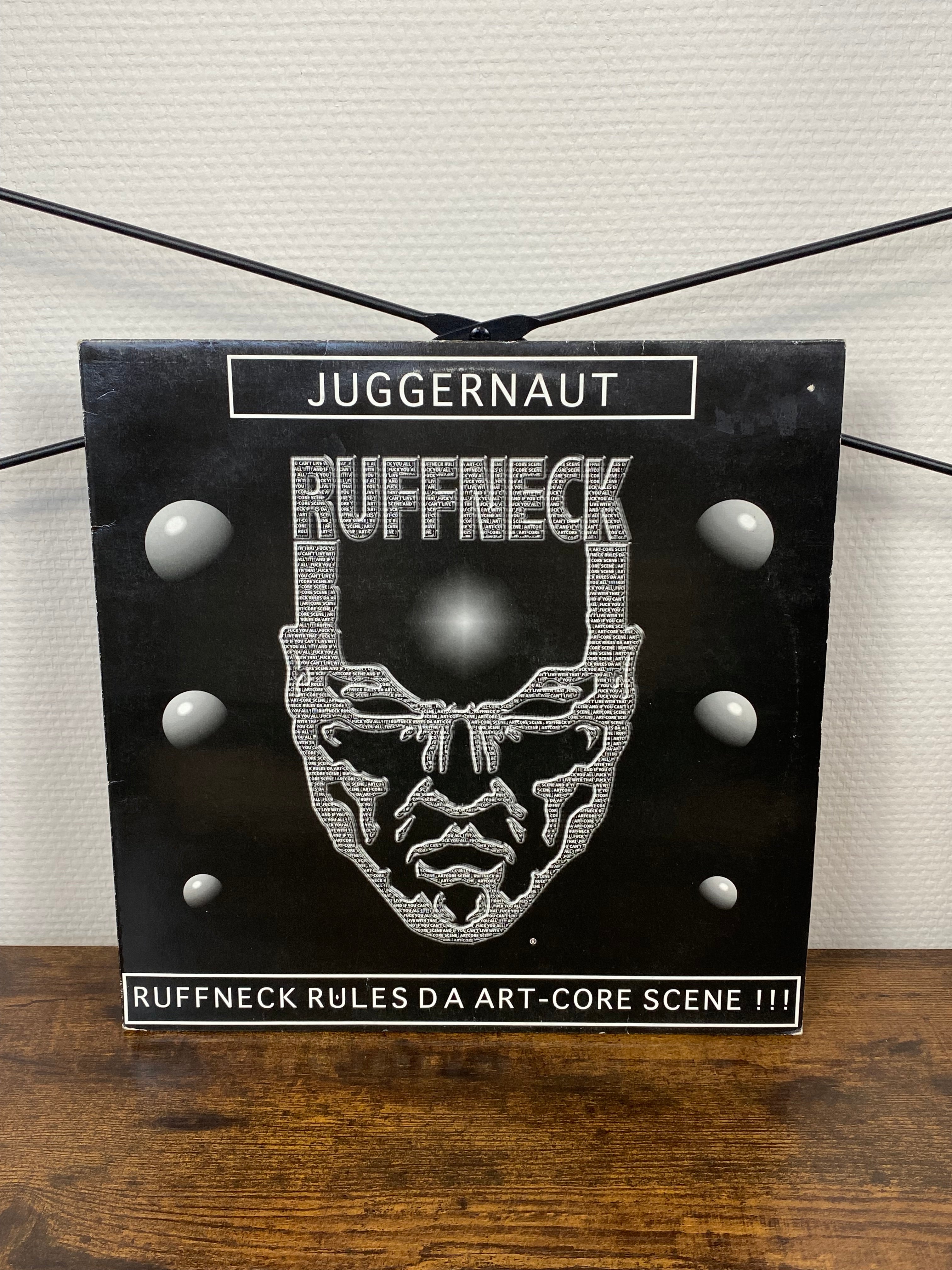 Juggernaut – Ruffneck Rules Da Artcore Scene !!! (Vinyl) – GABBERPOINT