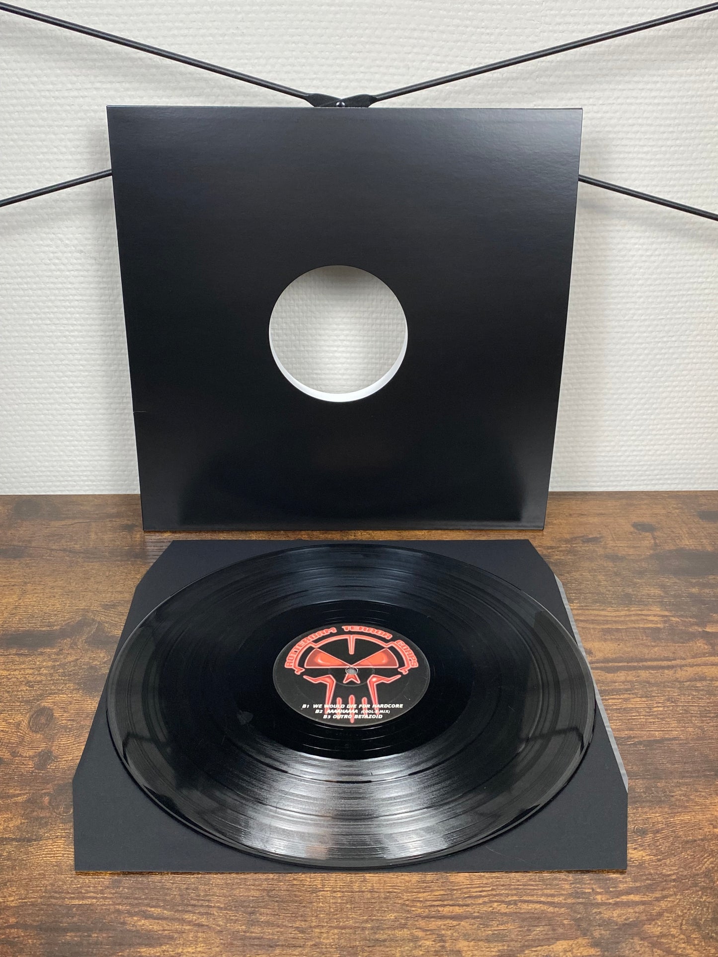 (1997) Rotterdam Terror Corps – The Horror (Vinyl) – GABBERPOINT